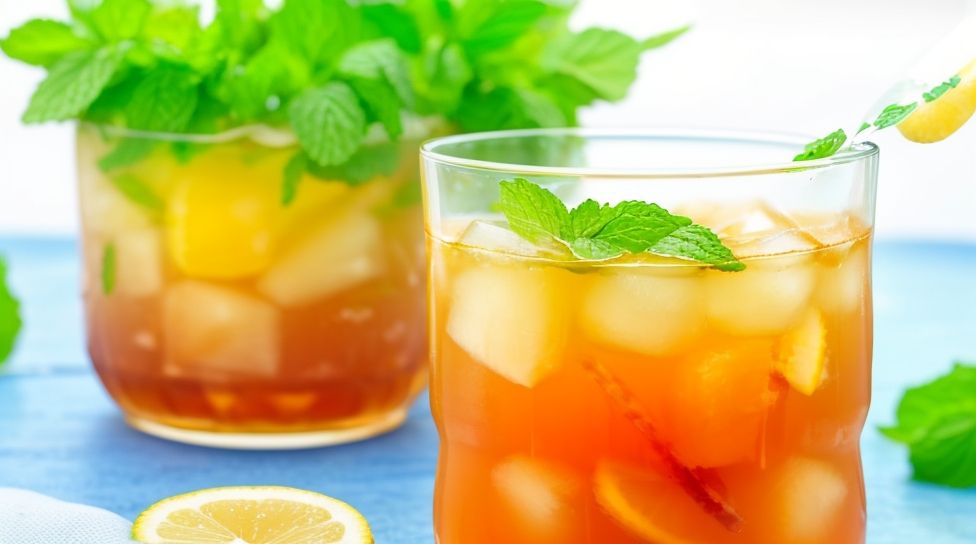 Refreshing Iced Tea Recipe: How to Make the Perfect Refreshing Iced Tea ...